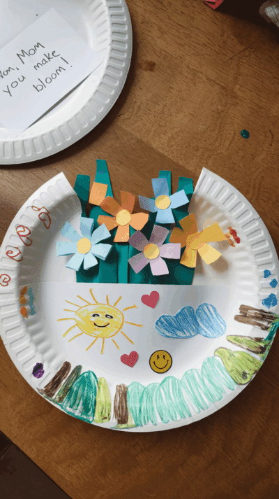 27 Best Mother’s Day Crafts for Kindergarten Kids to Make with Love ...