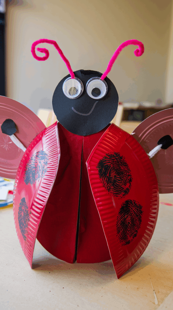 41 Fun Bug Craft Ideas for Preschoolers They’ll Love - Cozy Cadence